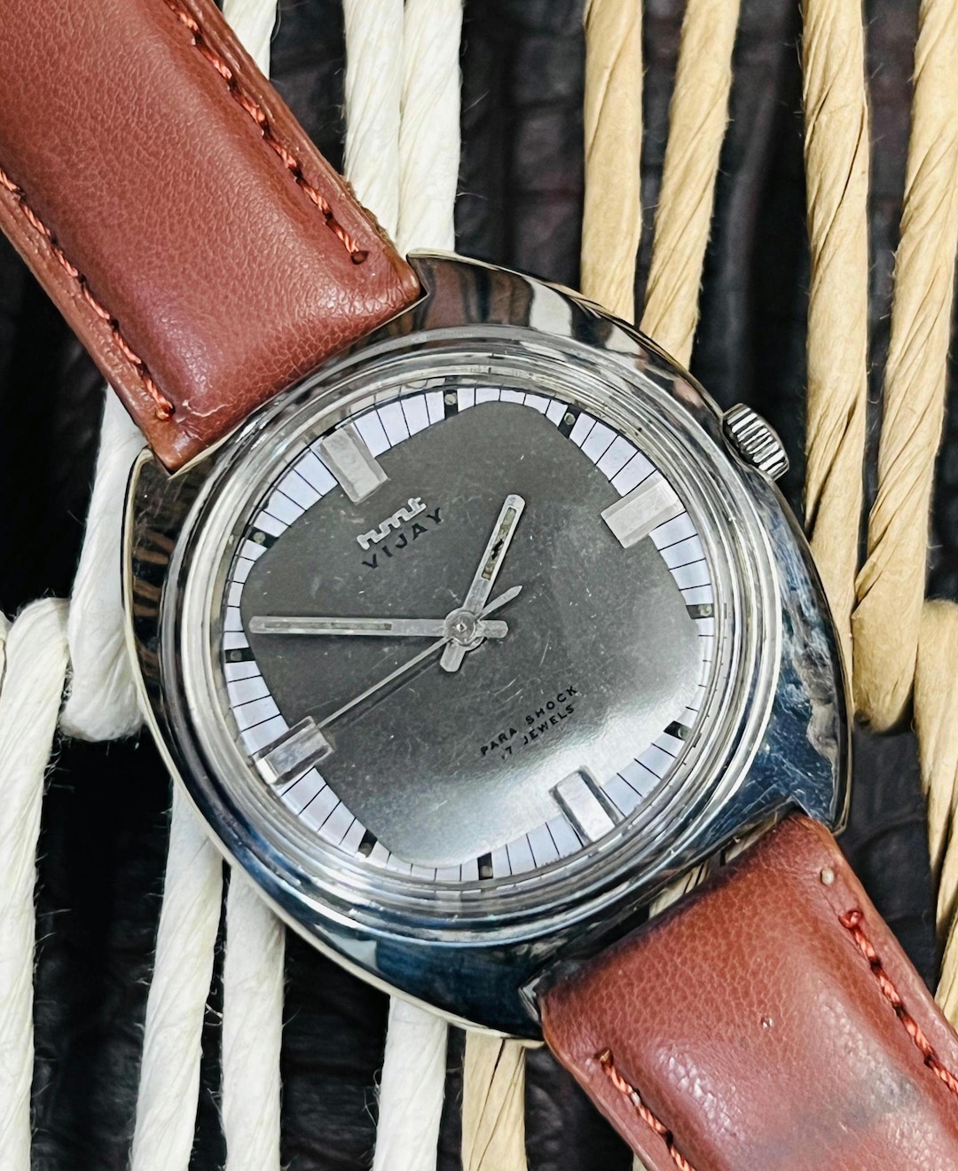 Vintage Hmt Vijay Grey Dial Mechanical Manual Winding 17jewels Wrist ...