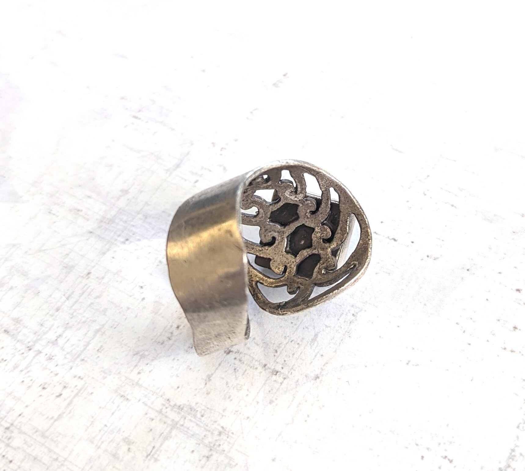 Catalina Tile Large Scroll Adjustable Ring on Silver Plated Brass ...