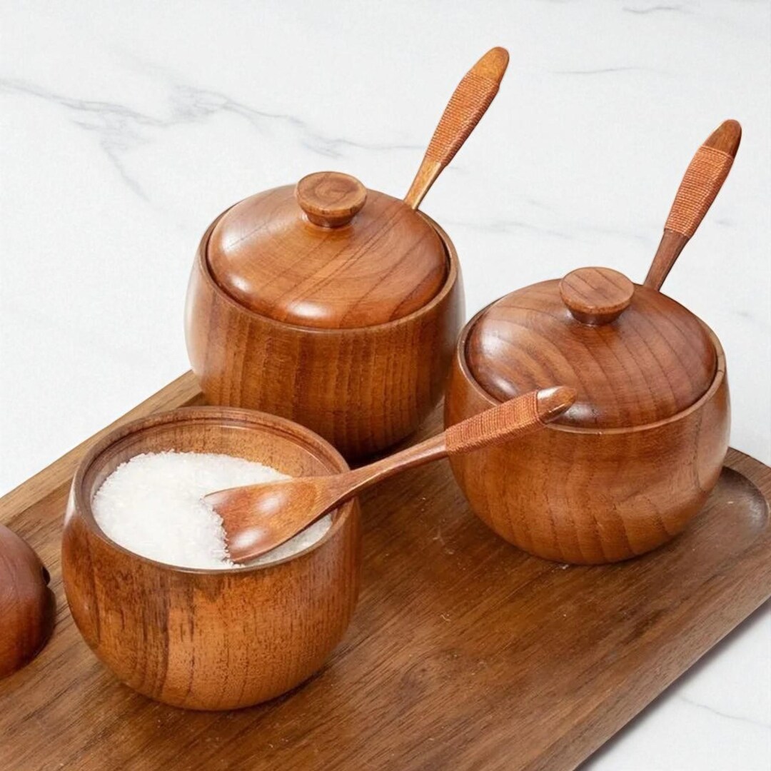 The 1 Pc Wooden Salt Cellar With Lid & Spoon: Rustic Kitchen Spice Jar ...