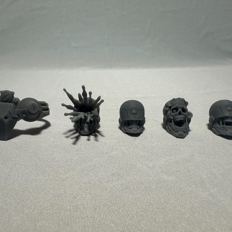 T13 Invincible Figure - Etsy