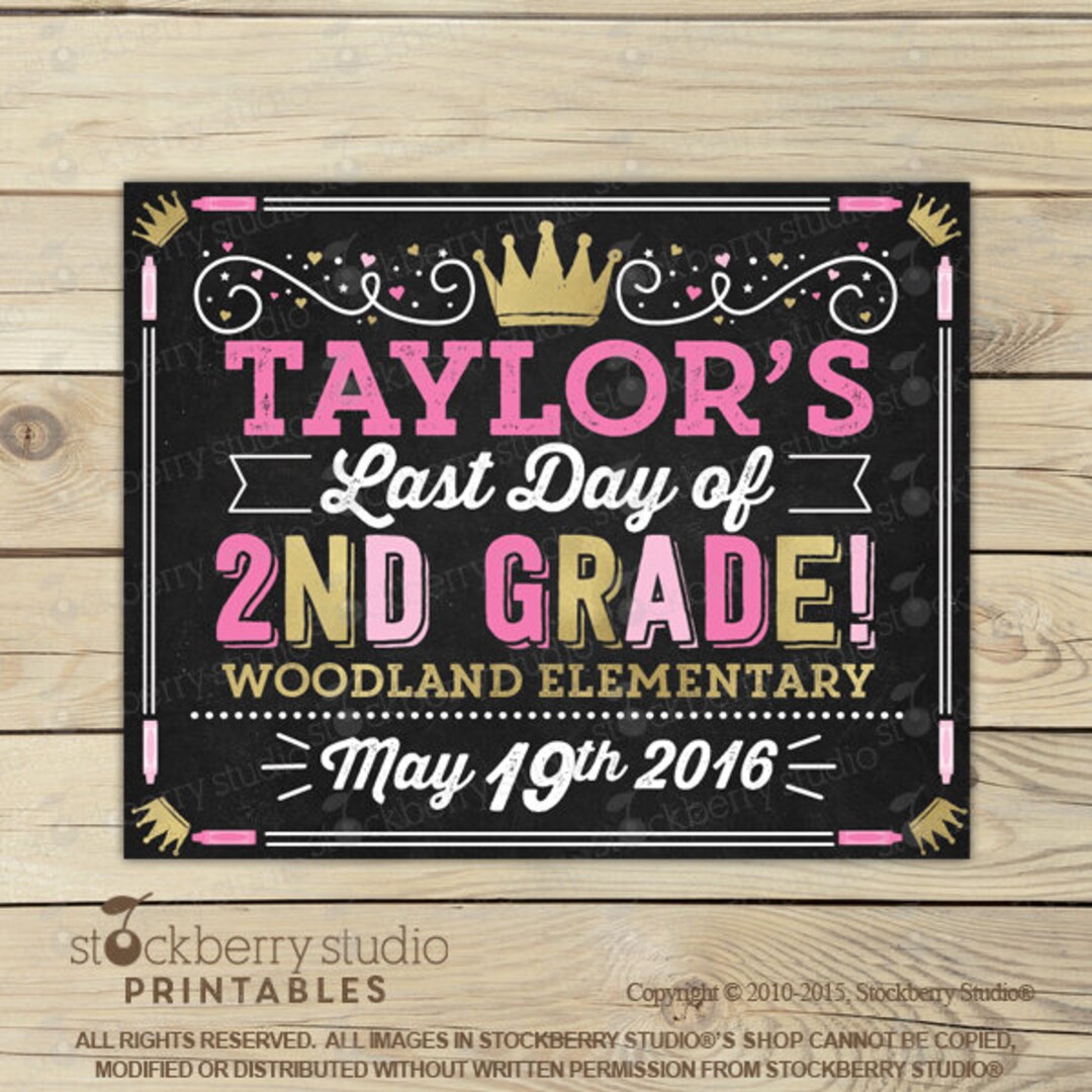 Girl Last Day of School Sign Printable Princess Last Day of School ...