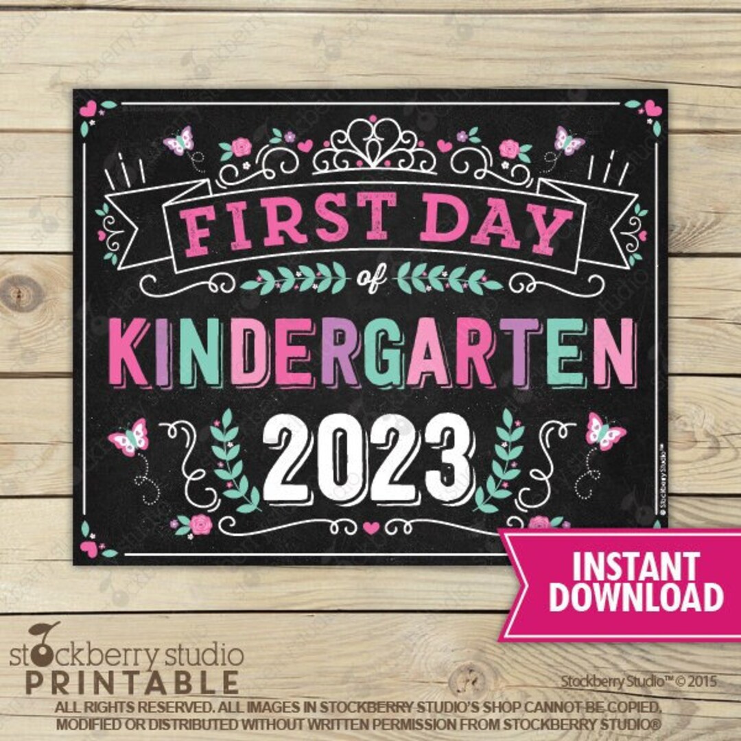 Princess First Day of Kindergarten Sign Girl First Day of - Etsy