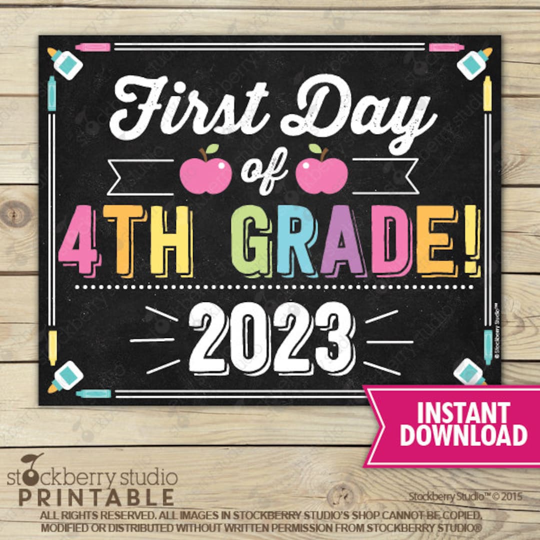 Girl First Day of 4th Grade Sign 1st Day of School Printable - Etsy