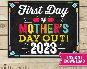 MOM Printable First Day of School Sign Funny Mom Back to - Etsy