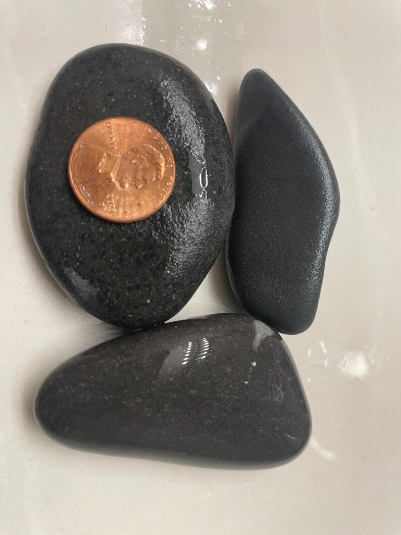 BASALT PEBBLES - 1lb of Authentic Lake Michigan Stones - Etsy