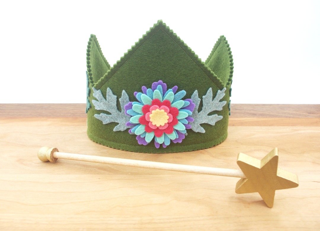 Wool Felt Crown and Wand Waldorf Pretend Play Kid's Gift - Etsy