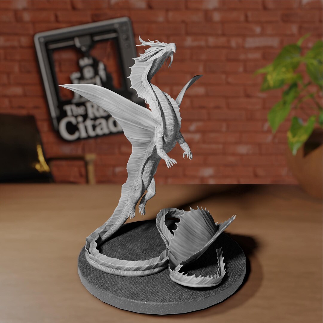 Adult Gold Dragon Miniature: D&D, Pathfinder TTRPG - the Resin Citadel ...