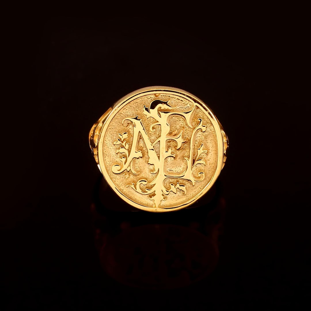 Custom Initial Signet Ring for Men | Personalized Monogram Gold Ring ...