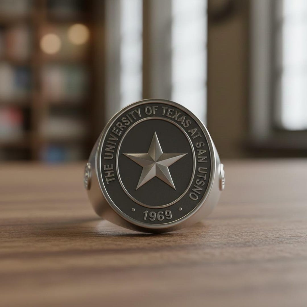 University of Texas Class Ring for Men, Custom Logo Graduation Ring ...