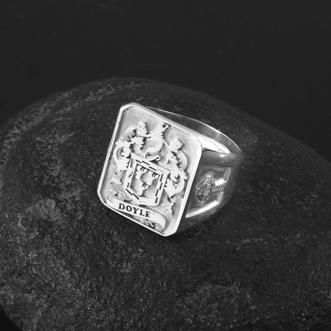 Custom Doyle Family Crest Silver Signet Ring, Coat of Arms Personalized ...
