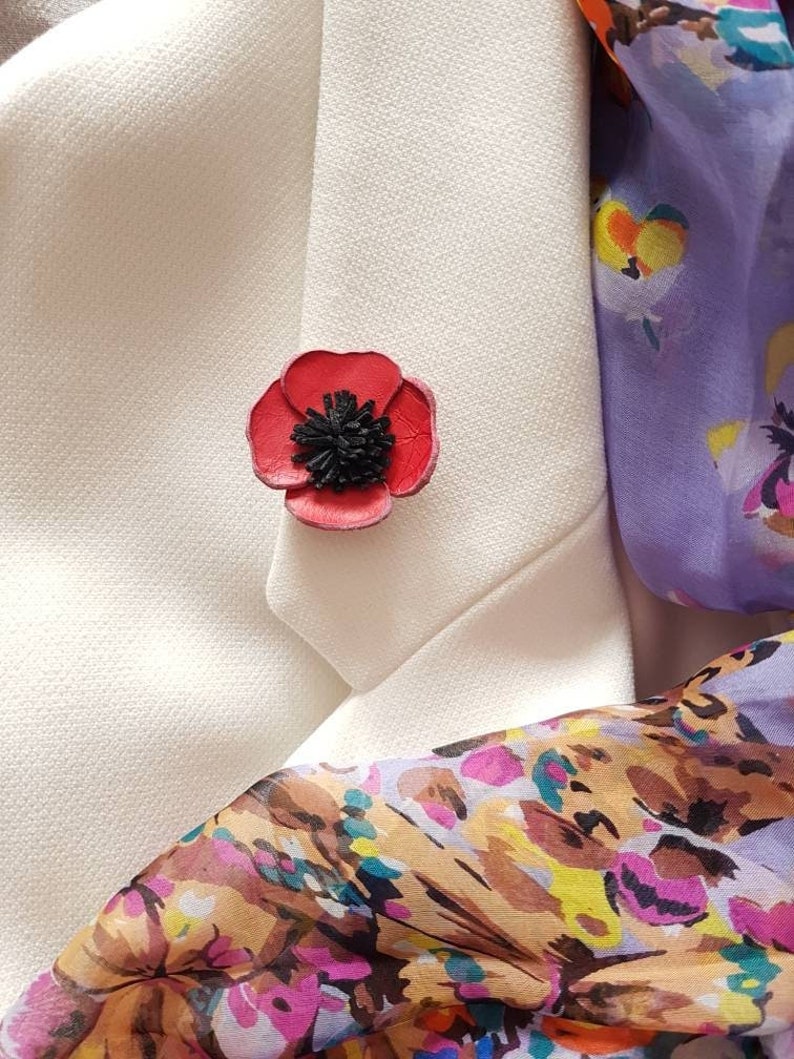 Small Poppy Flower Brooch, Leather Accessory for Women, Floral Summer ...