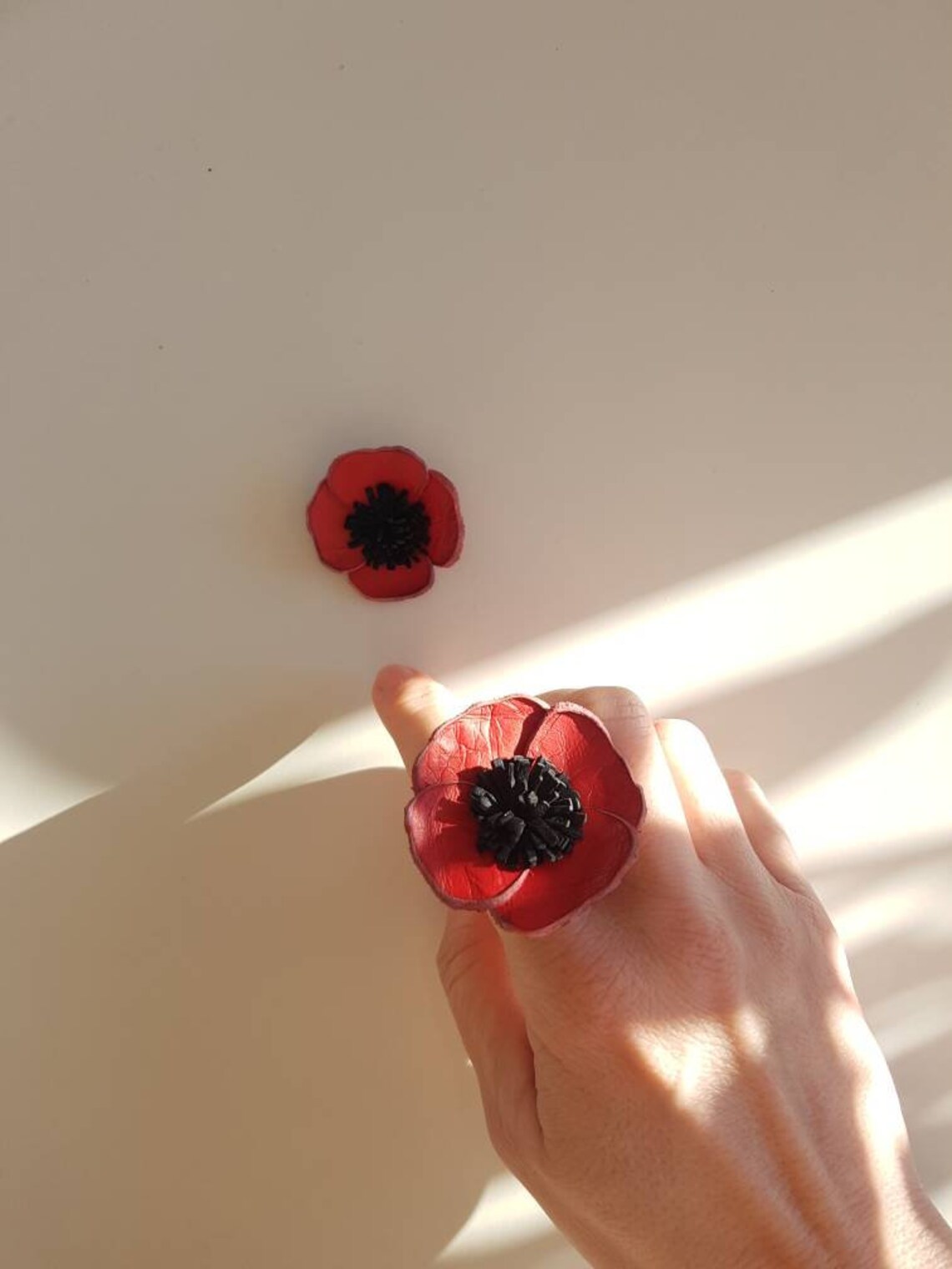Small Poppy Flower Brooch, Leather Accessory for Women, Floral Summer ...