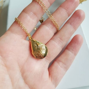 Teardrop Locket Necklace, Vintage Style Jewelry, Gold Photo Medallion ...
