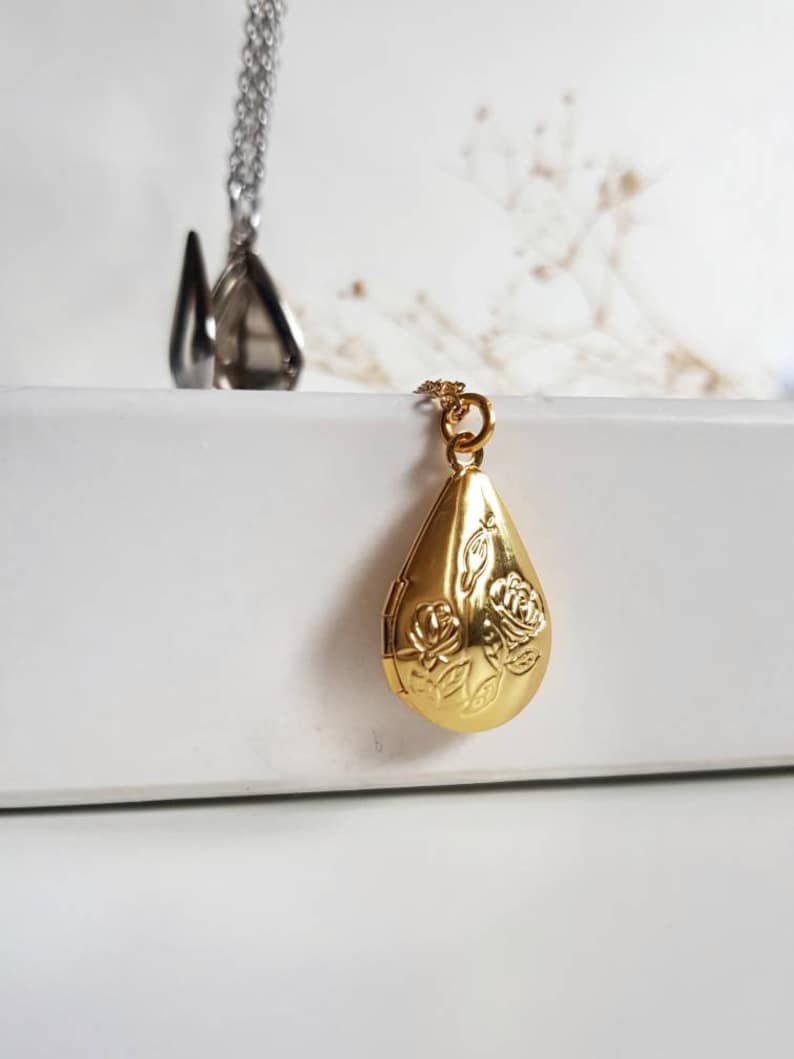 Teardrop Locket Necklace Vintage Style Jewelry Gold Photo - Etsy