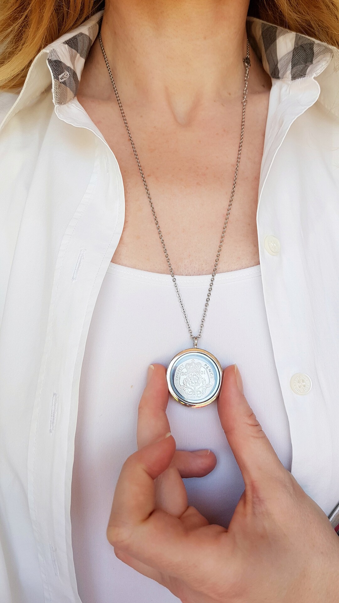 Round Keepsake Locket Necklace, Personalized Shaker Style Pendant ...