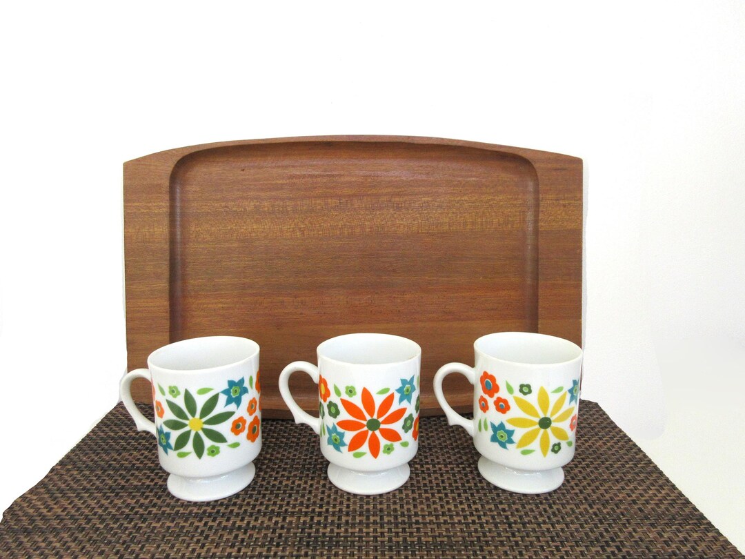 Vintage Ceramic Floral Mug Set, Retro Flower Power, Pedestal Coffee ...