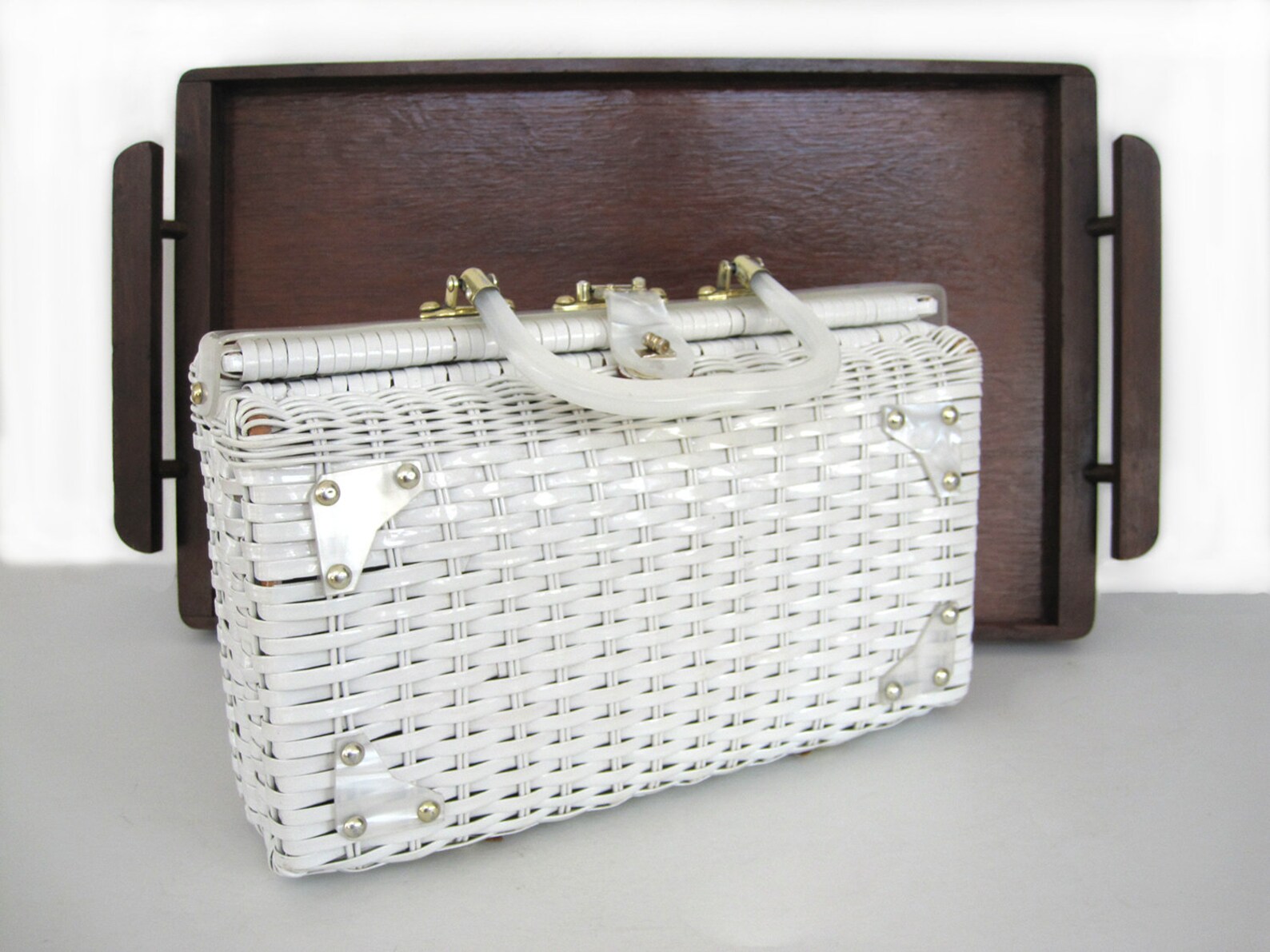 Vintage White Wicker Handbag Large Box Purse Lucite Silver - Etsy