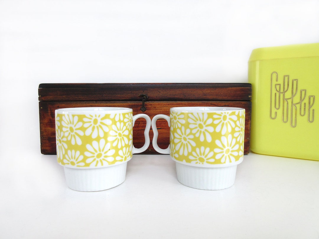 Floral Mug Set Stackable Mod Daisy Flower Lemon Yellow Tea Cup Vintage ...