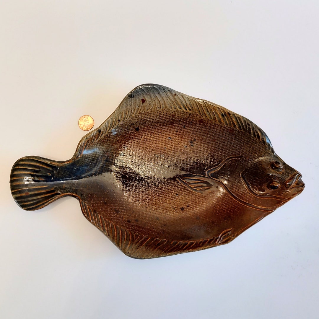 Nadeau Yellowtail Flounder Serving Dish, Rosalie and Tom Nadeau Pottery ...