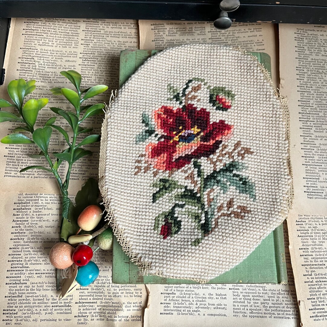 Vintage Needlepoint Finished Piece Spring Flowers Floral Crafting ...