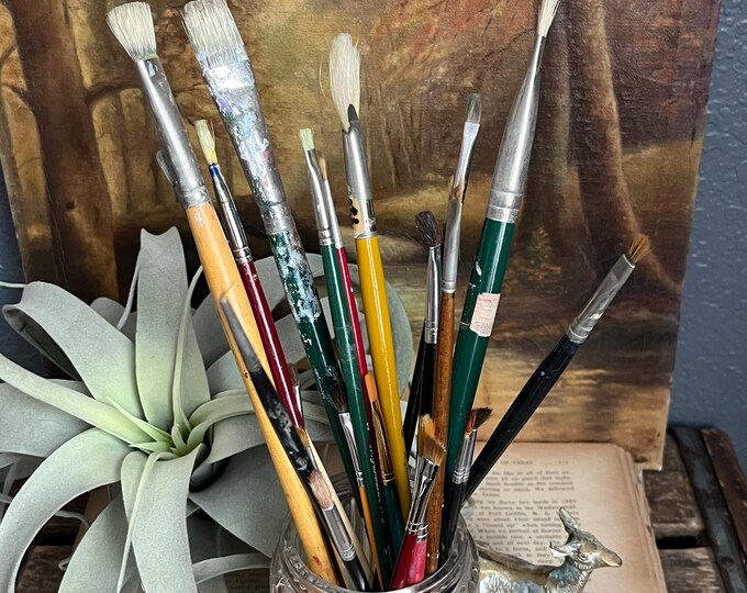 Collection of 23 Vintage Paint Brushes Wooden Handle Small Chippy Large ...