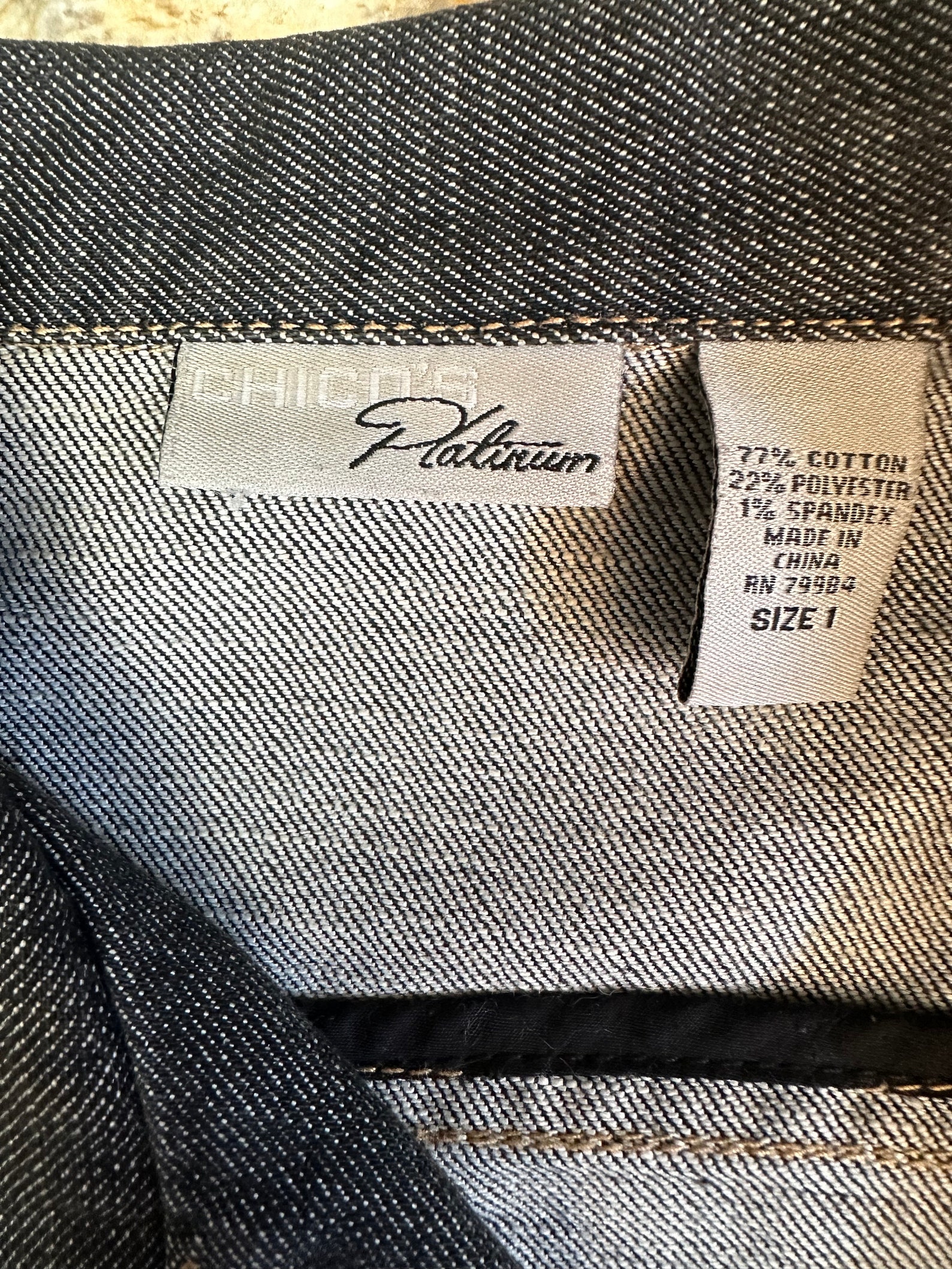 Chico’s Black Denim Sz 1 (8) Handpainted W Great Detail Two KOI Fish ...