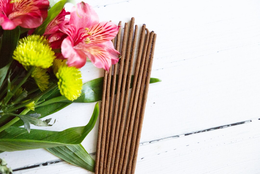 Patchouli Spice Incense Sticks (10 Pack), Warm, Earthy, Exotic Blend ...