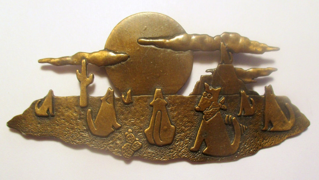 Vintage JJ Jonette Jewelry Coyote Pin – Howling at Moon, Artifacts 1986 ...