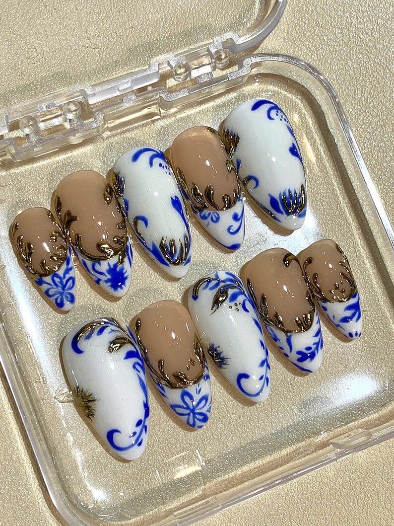 Elegant Blue and White Floral Press on Nails – Gold Baroque Accent ...