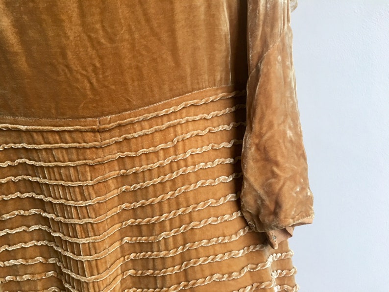 1920s Autumnal Gold Velvet Flapper Dress With Lace Cape | Etsy