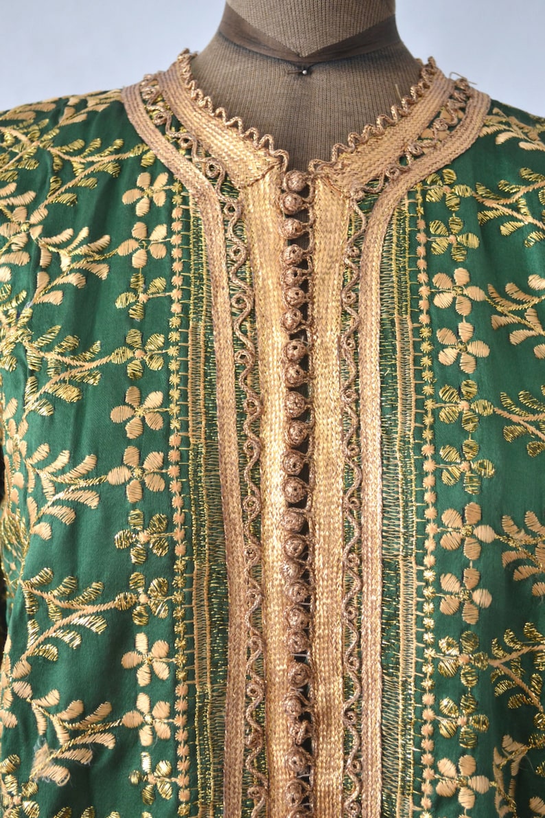 Green and Gold Ethinic Silk Robe Size L - Etsy UK