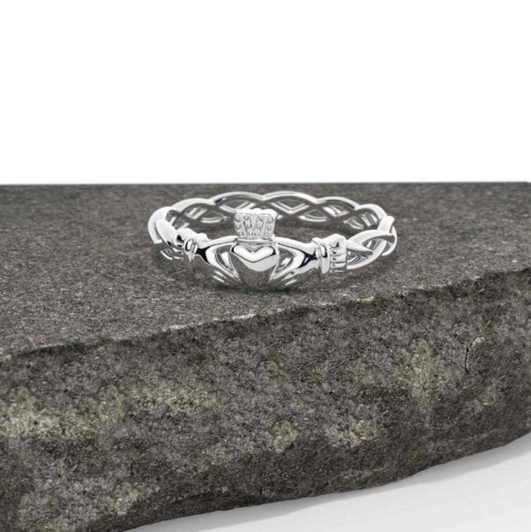 Sterling Silver Claddagh Ring, Traditional Irish Promise Ring - Etsy UK
