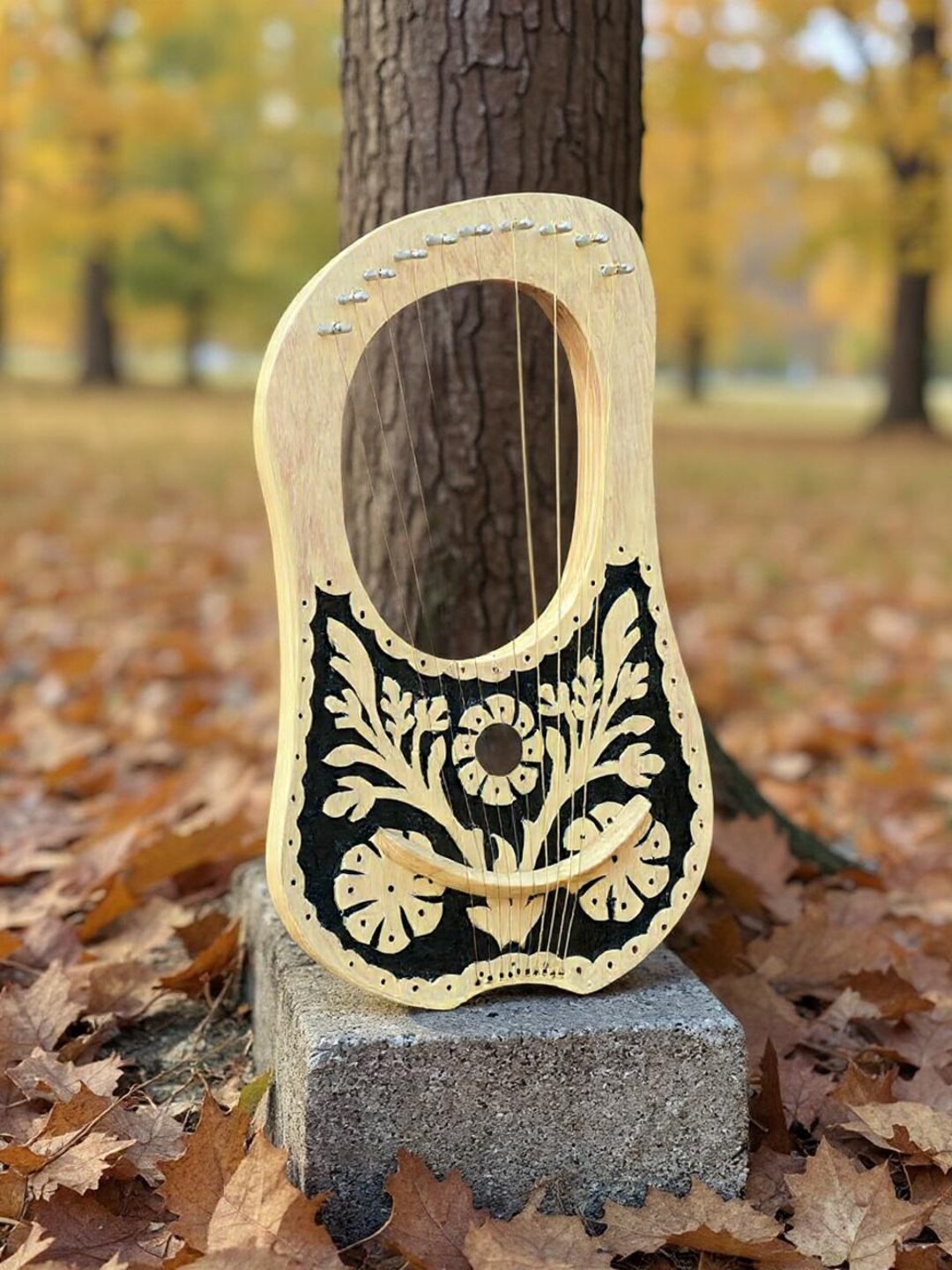 White and Black New Flower Lyre Harp Handmade Lyre Vintage Ethereal ...