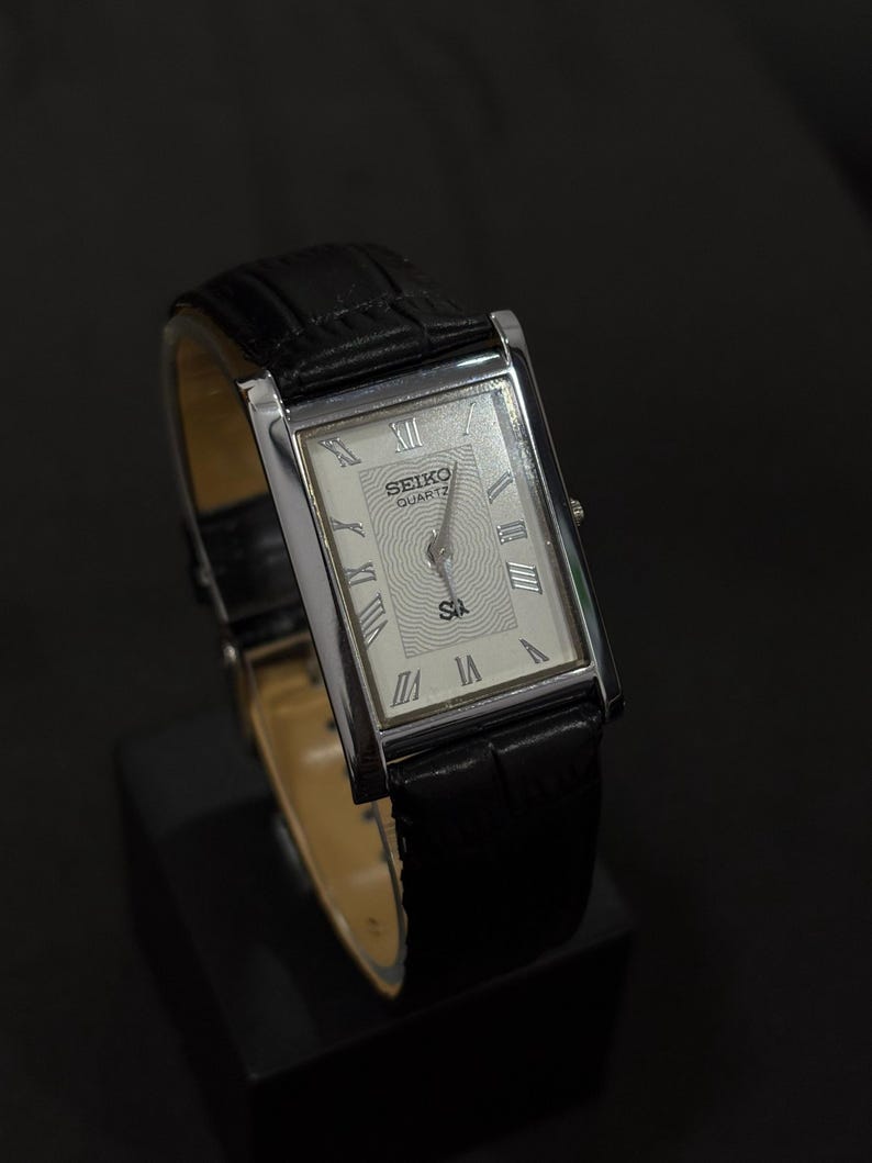 Vintage Seiko Rectangular Quartz Watch – Slim Tank Style Men’s ...