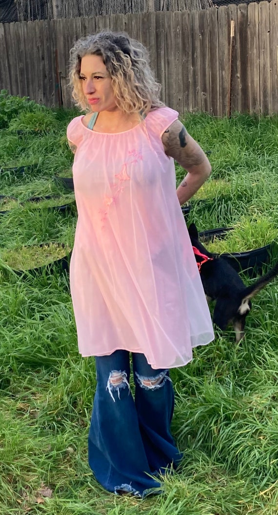 Vintage Pink Floral Appliqué Sheer Nylon Chiffon Nigh… - Gem