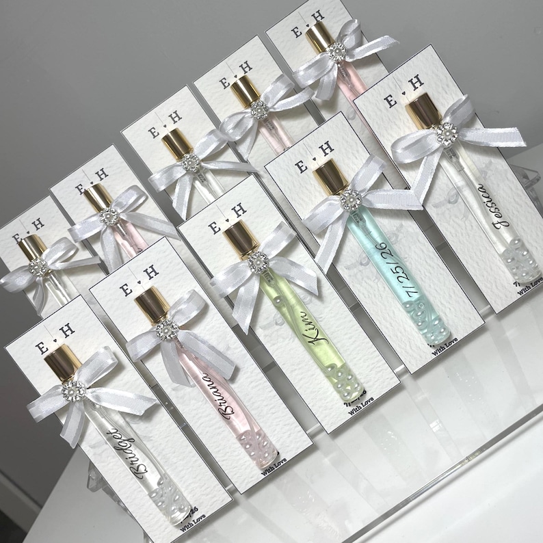 Personalized Perfume Bridal Party Gifts With the Names of the Bride's ...
