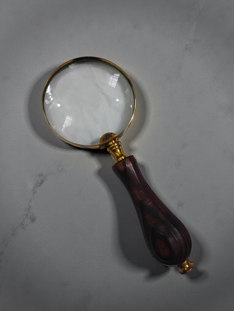 Loupe rustique avec manche en bois : aide à la lecture de style vintage ...