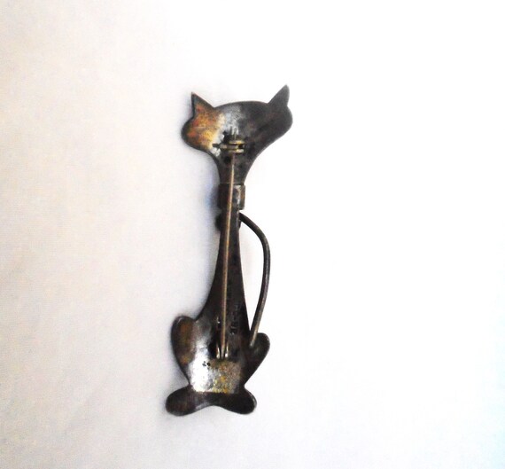 Vintage hand forged Mexican silver Cat Brooch - Gem