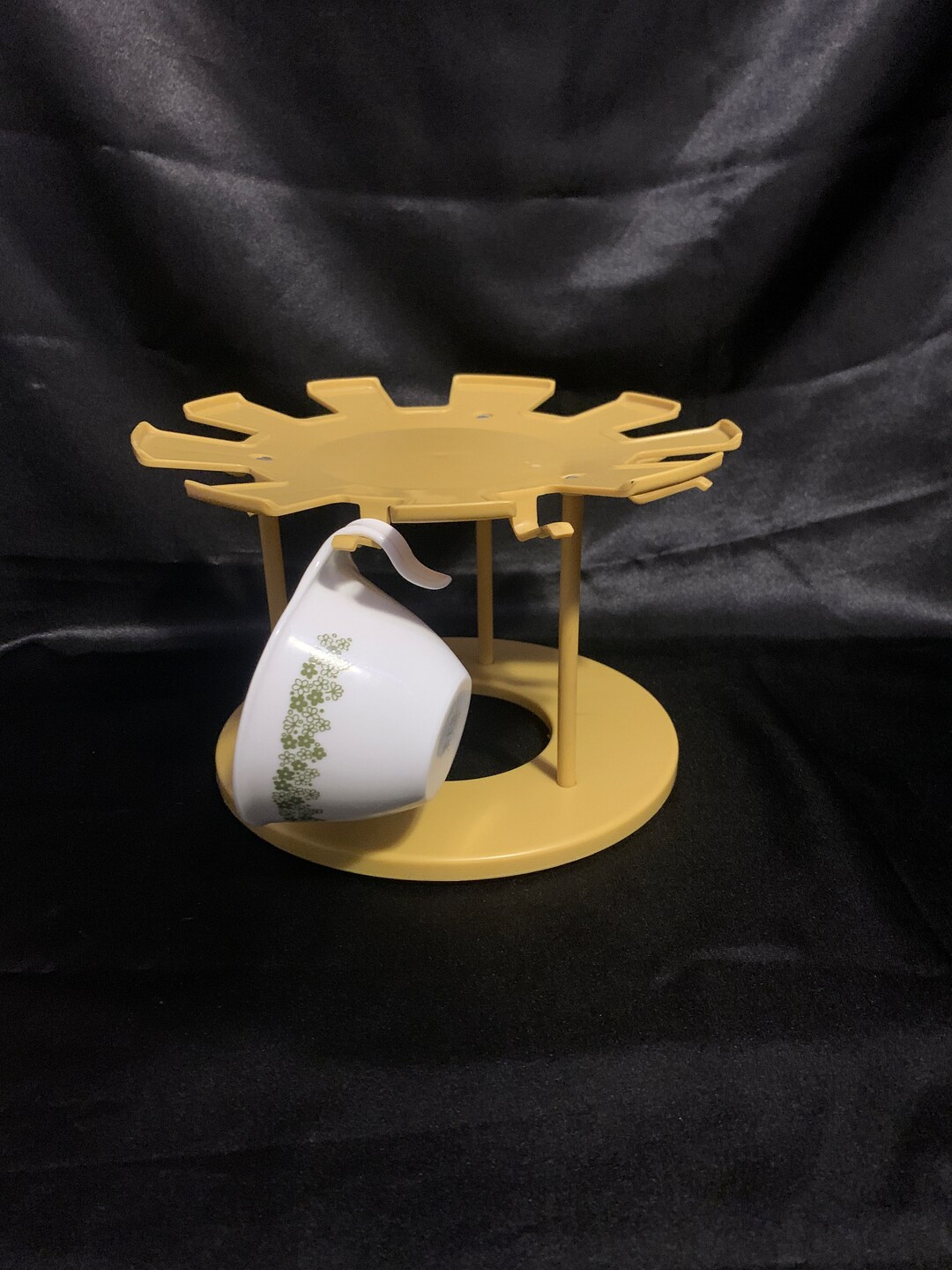 Vintage Harvest Gold Corning Mug Lazy Susan Storage Rack Turntable Mug ...