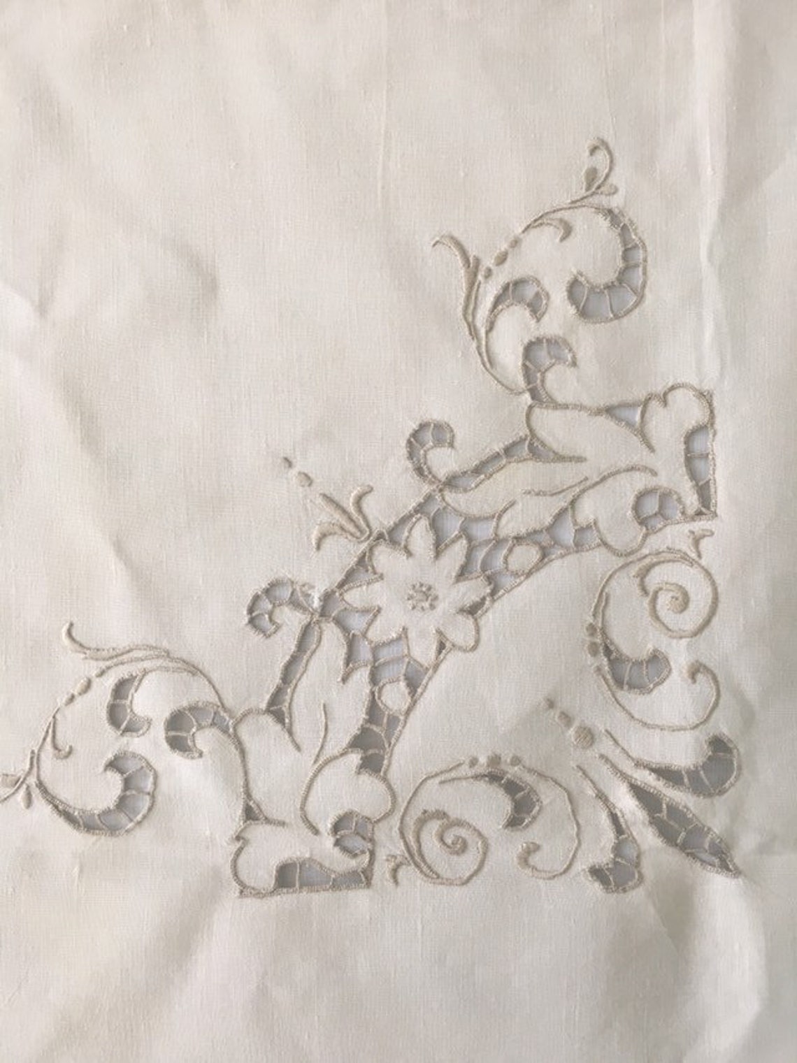 Vintage Madeira Embroidered Cut Work Punto Tagliato Cream Linen ...