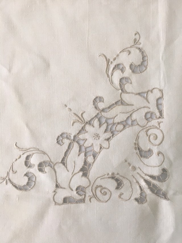 Vintage Madeira Embroidered Cut Work Punto Tagliato Cream Linen ...