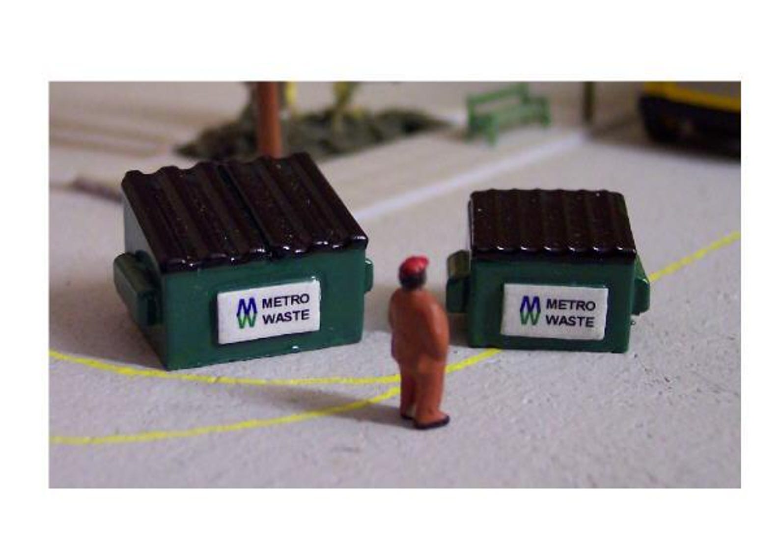 N Scale Garbage Dumpsters Finished *NEAT* Detail Item N Gauge Ready 2 ...