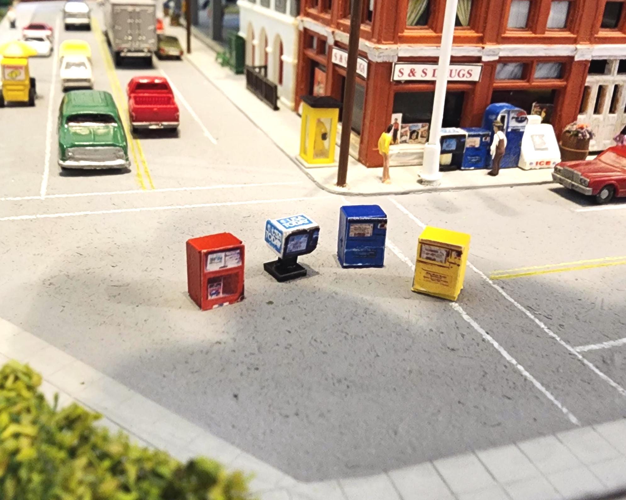 N Scale Newspaper Stands 4 Pcs Finished, Detailed and Ready to Install ...
