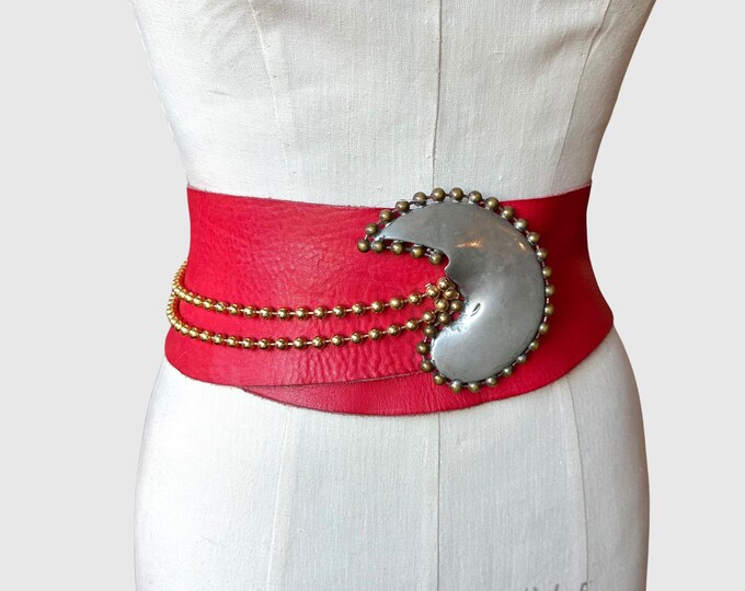 SUSAN HYMAN Vintage 80s Red Leather Statement Belt With Metal Moon ...