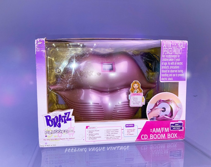 New in Box - Y2K Bratz CD Player Radio Combo Boom Box- Iconic Lips ...