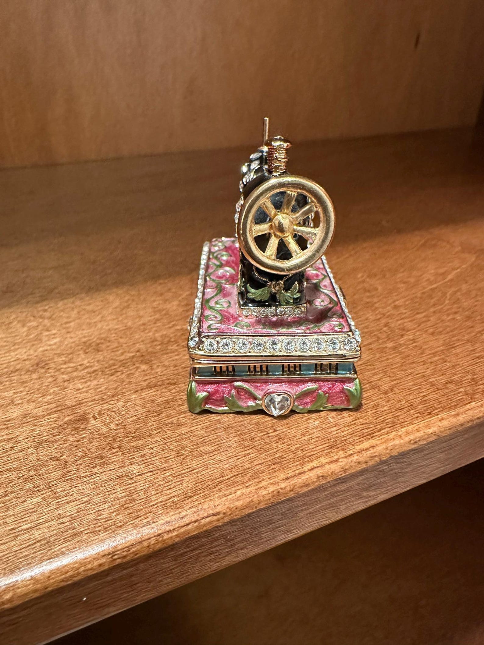 Vintage Sewing Machine Decorative, Hinged Trinket Box - Etsy
