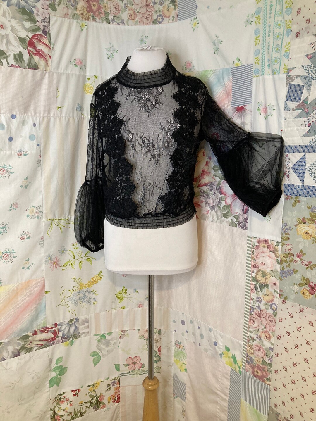 MEDIUM/LARGE Embroidery and Lace Sheer Lightweight Bohemian - Etsy