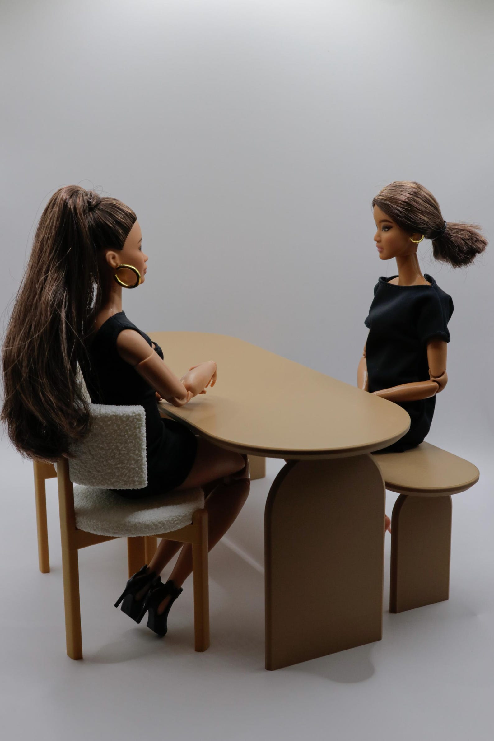 1:6 Scale Dining Table, Bench & Chairs STL File – Miniature Dollhouse ...