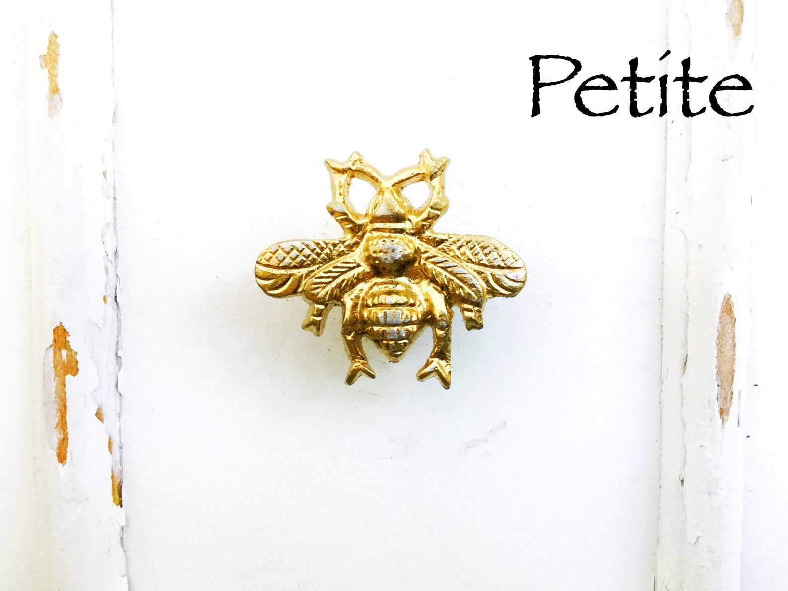 Bee Drawer Knob in Rustic Yellow Drawer Handle drawer Pull | Etsy