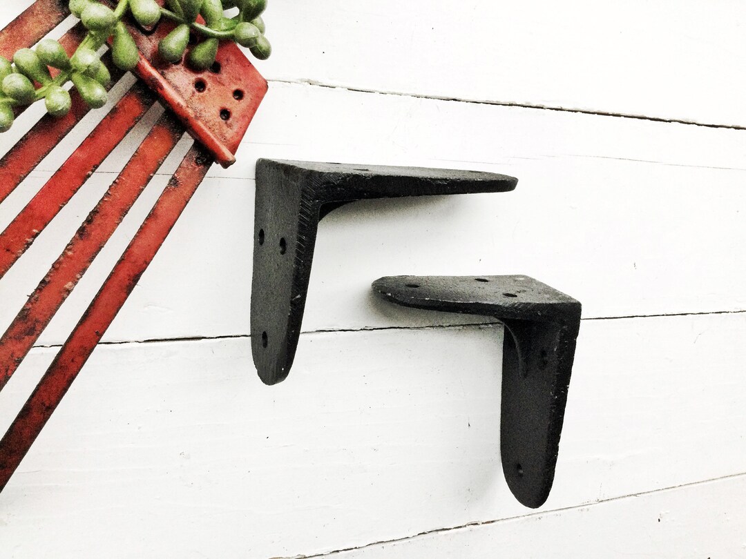 Small Iron Brackets,in Victorian Black Cast Iron,country Home,bathroom ...